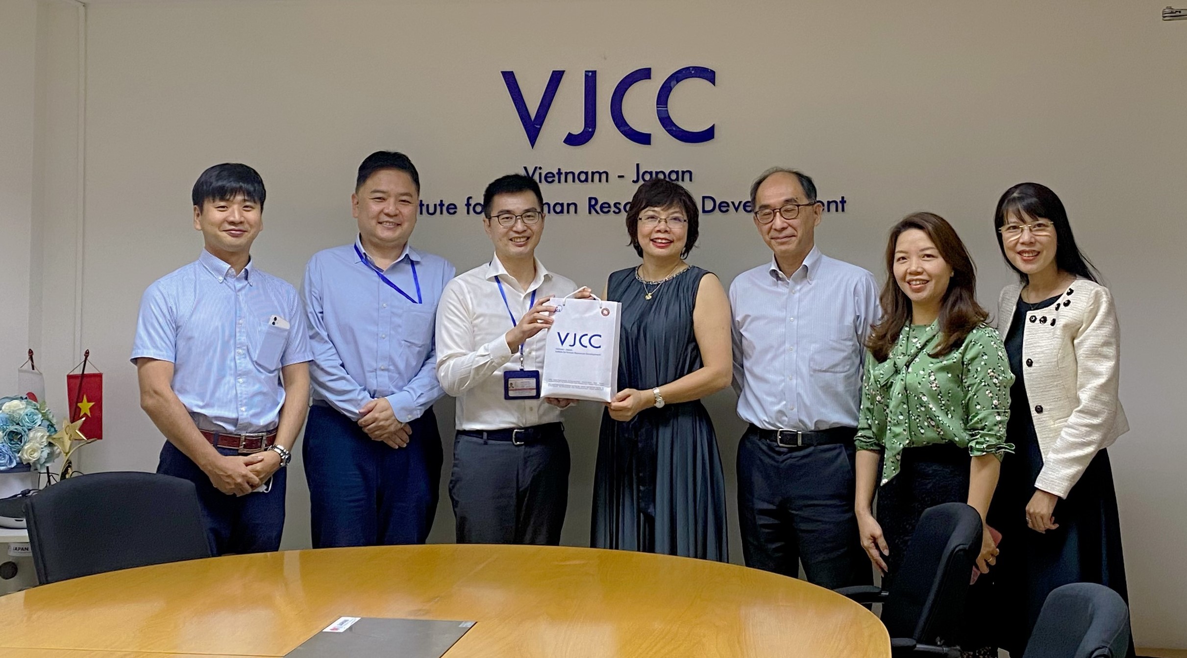 Viện VJCC gặp mặt các chuyên gia, cố vấn cấp cao Văn phòng JICA tại Hà Nội